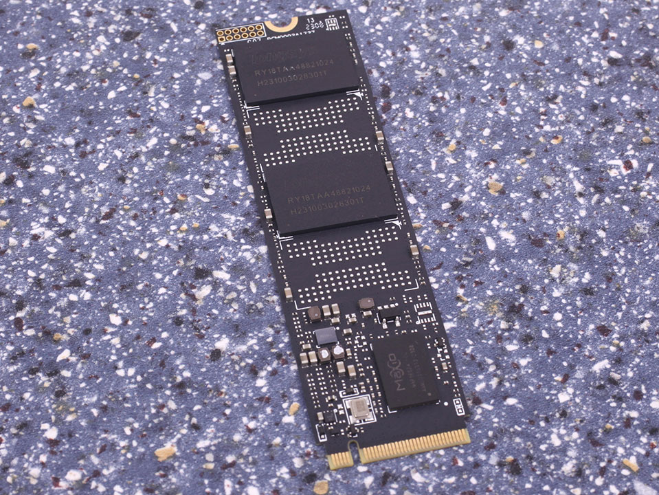 News - 321-Layer QLC NAND Flash: Auch SK Hynix kann jetzt 8 TB in einem „Chip“ unterbringen ...