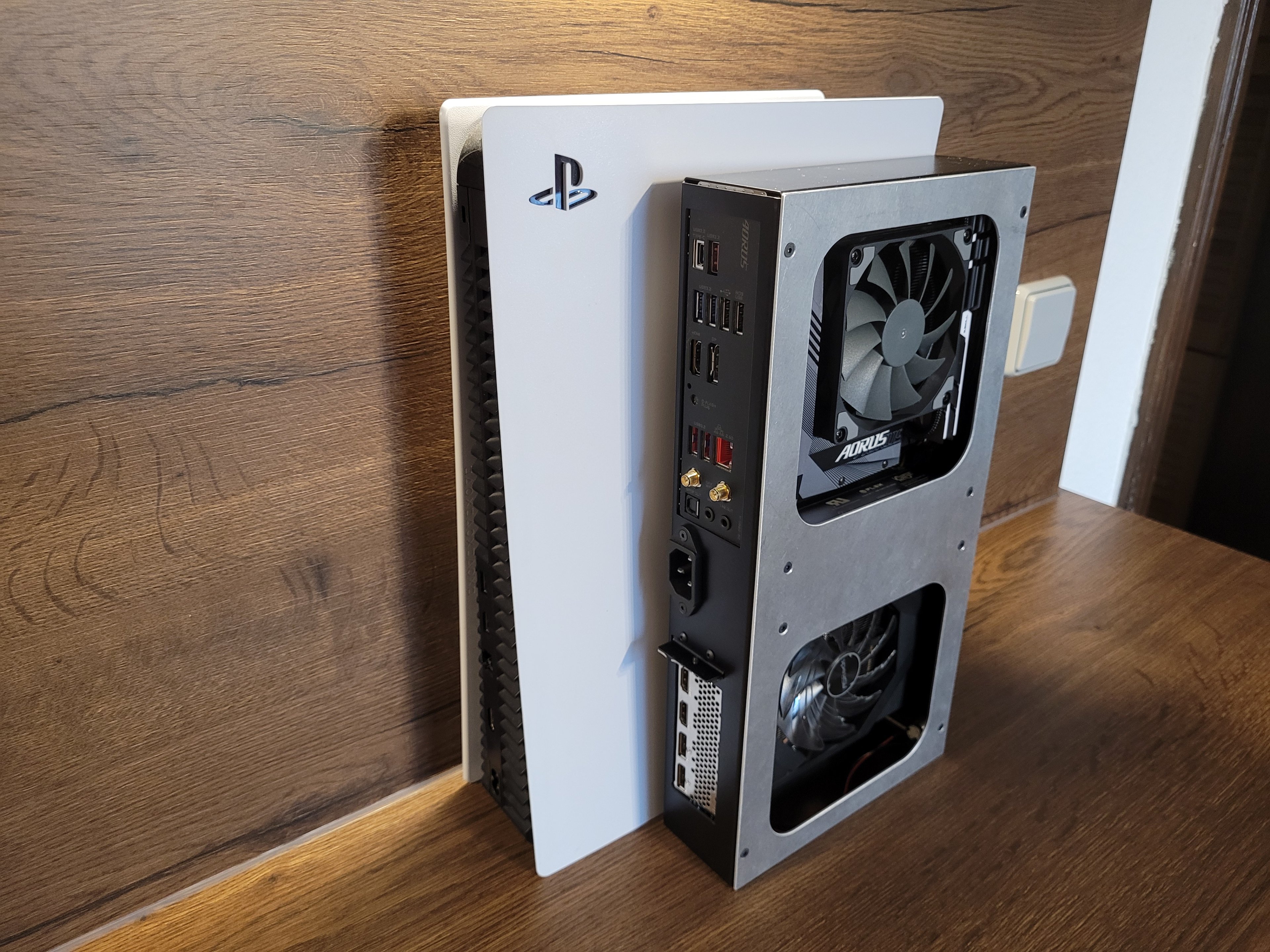 News - PS5 Slim: Die neue PlayStation 5 ist 30 Prozent kleiner | Seite ...