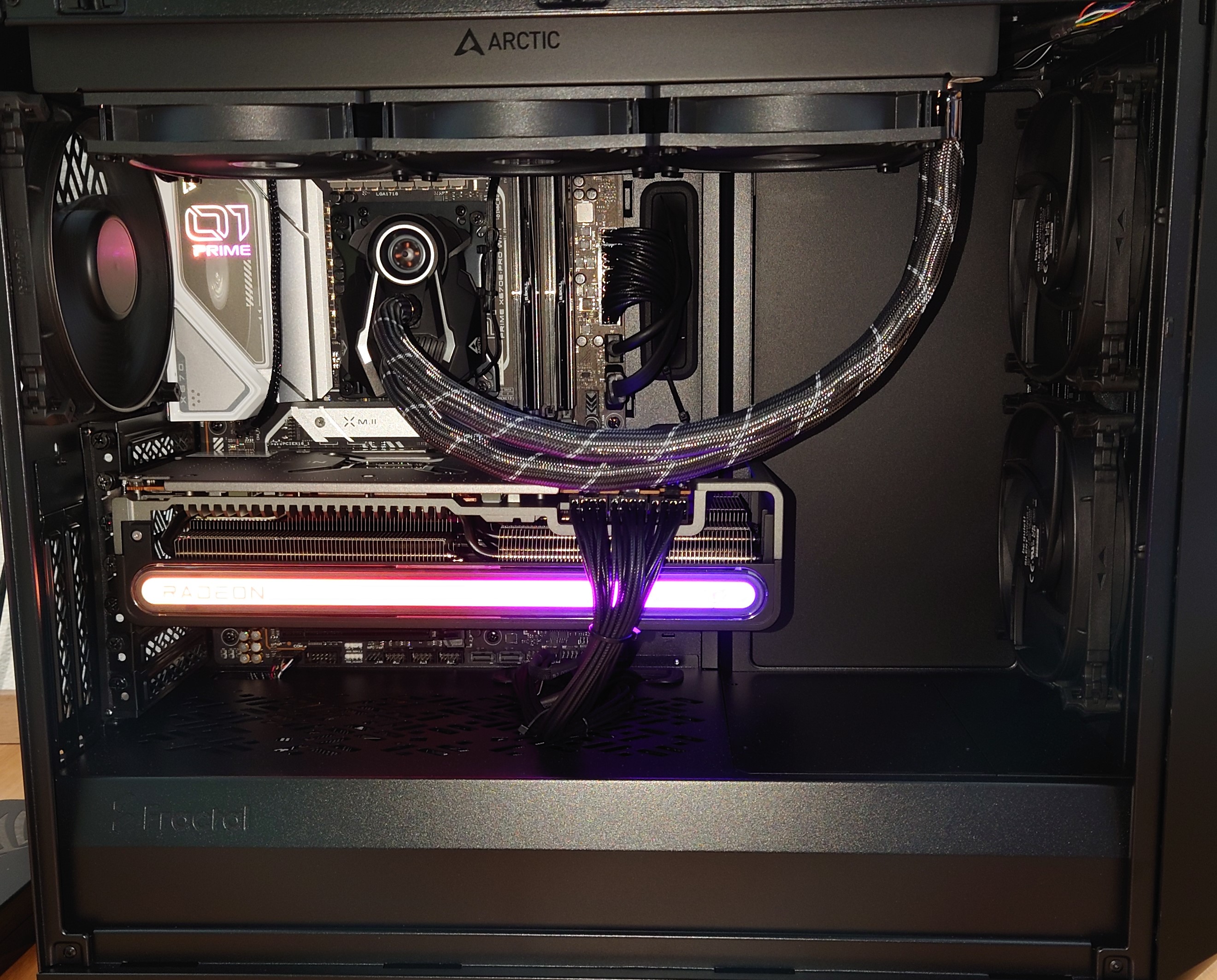 News - Formfaktoren, Slots und cm: Wie groß sind Hardware und Gehäuse ...