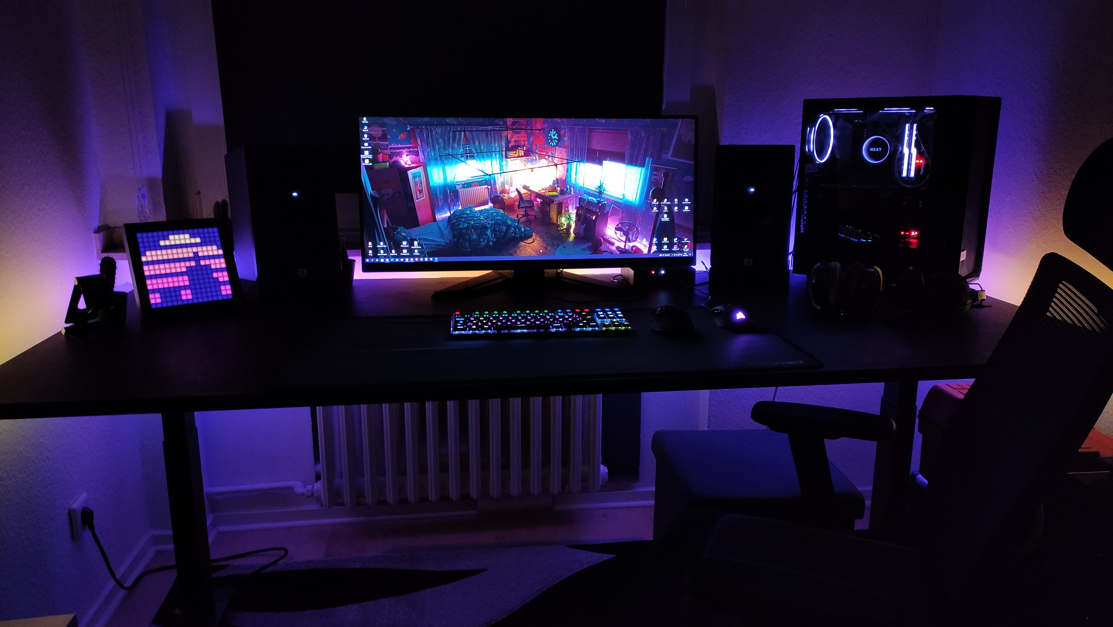 News - Ausstattung am Schreibtisch: Steht euer PC auf dem Tisch? Und ...