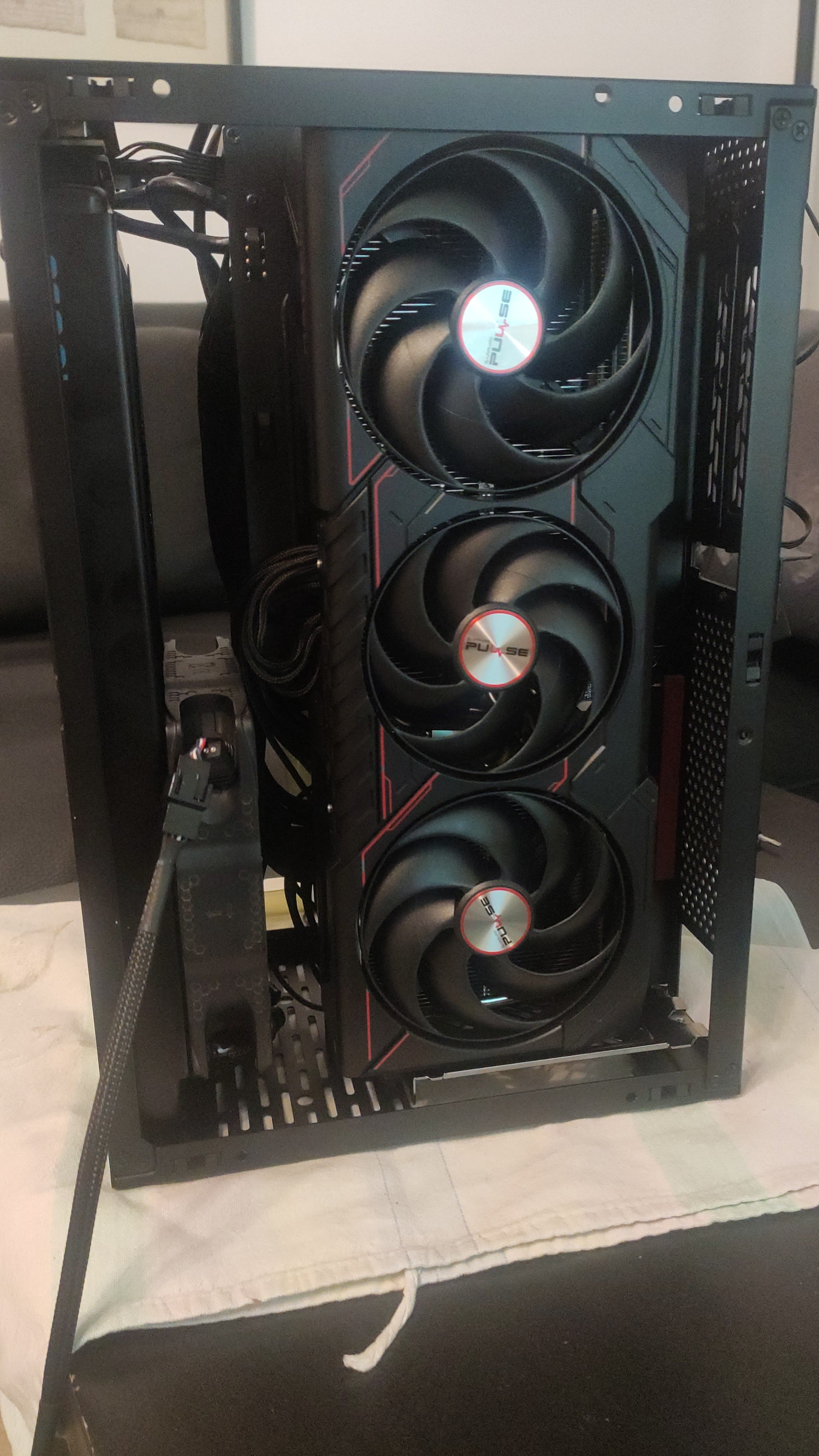 News - AMD Grafikkarten-Deals: Hier gibt es Radeon RX 9000 noch ...